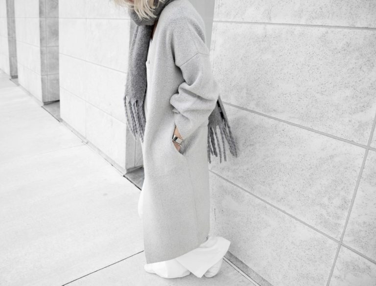 Minimalist aesthetics: Fashion (and 10 minimalist style bloggers to ...