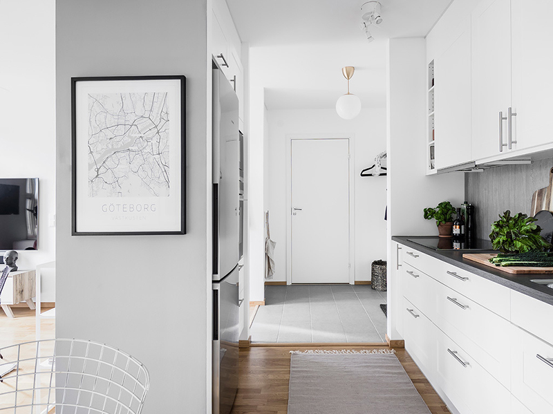 Minimalist design tips: How to make a small space look bigger - The ...